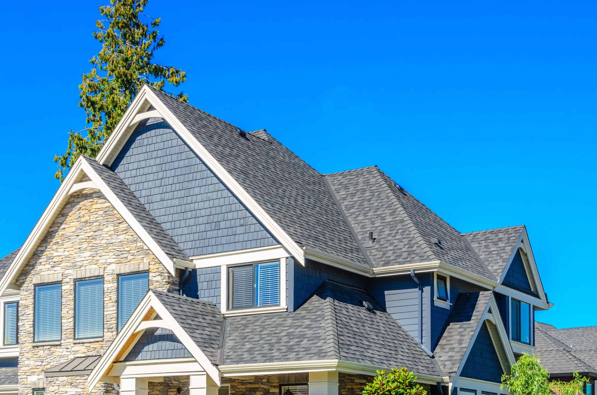 6 Popular Roof Types In 2022 (Pros & Cons)